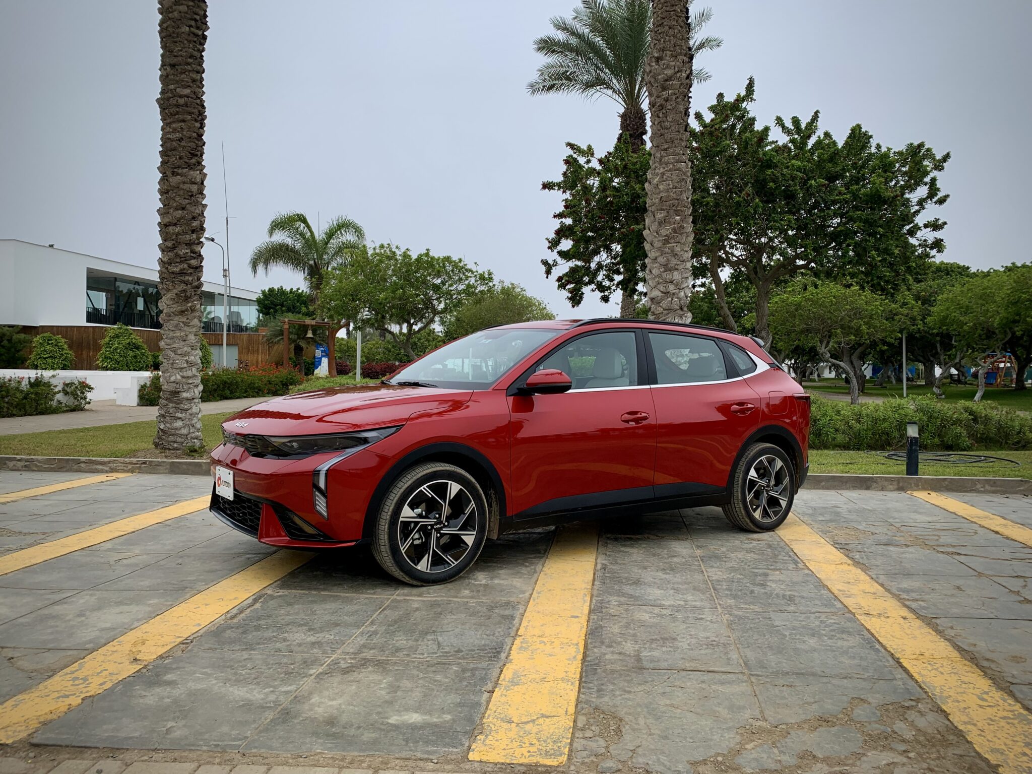 Kia K3 Cross: La Nueva Evolución del Segmento - Auto TV Perú