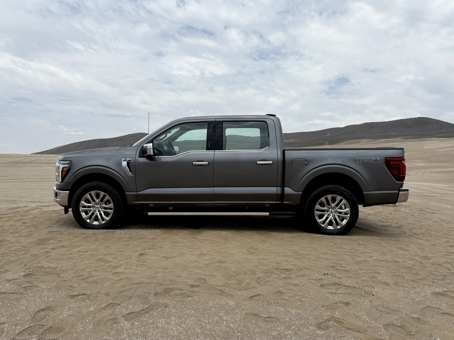 Ford F-150 2025: Potencia, Tecnología y Aventura - Auto TV Perú