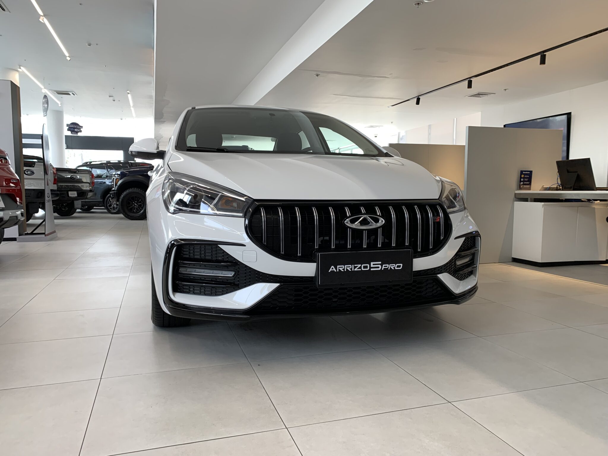 Chery Arrizo 5 Pro: Estilo, Confort y Precio Destacable - Auto TV Perú