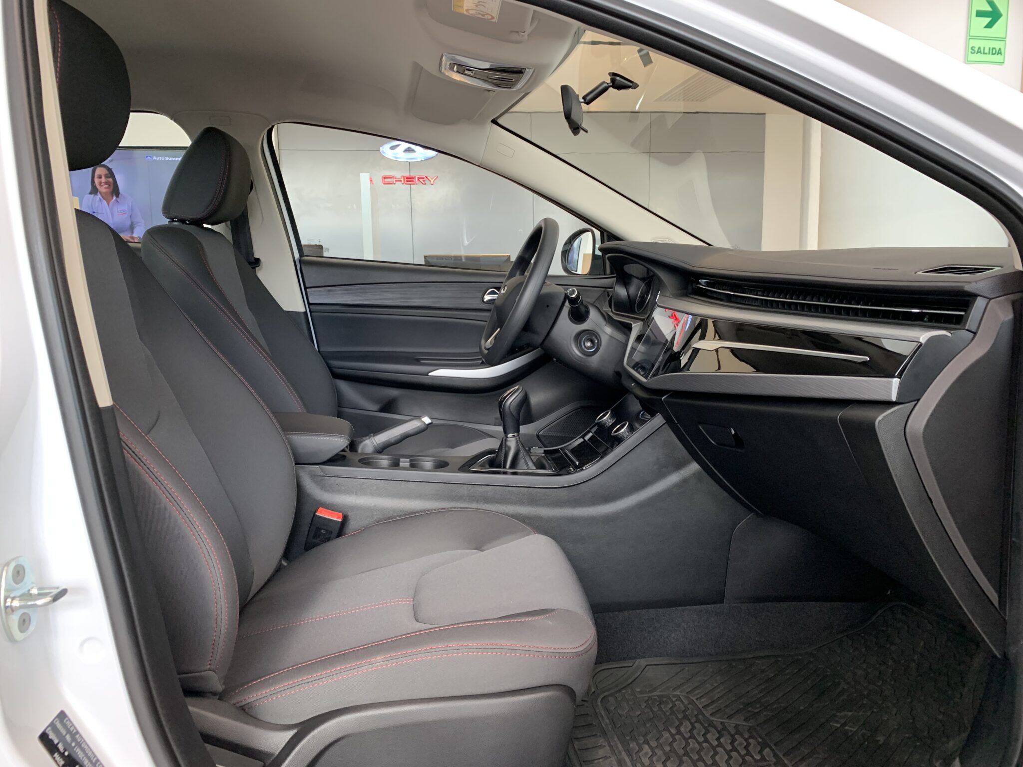 Chery Arrizo 5 Pro: Estilo, Confort y Precio Destacable - Auto TV Perú