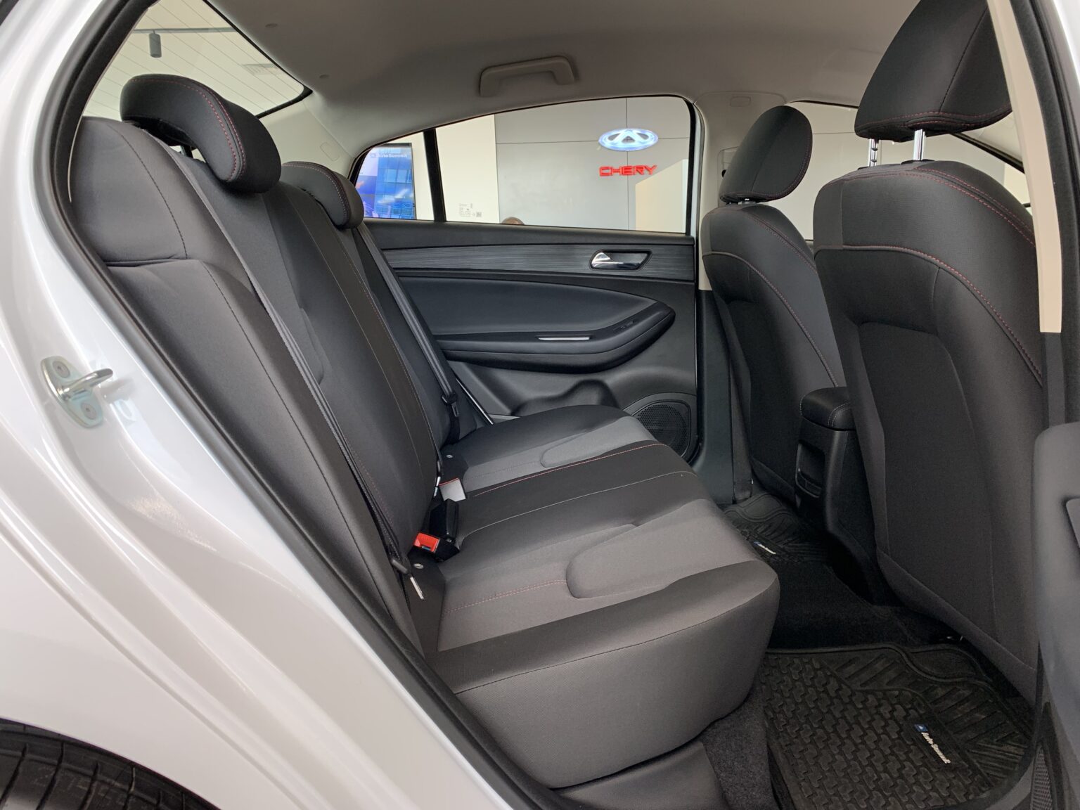 Chery Arrizo 5 Pro: Estilo, Confort y Precio Destacable - Auto TV Perú