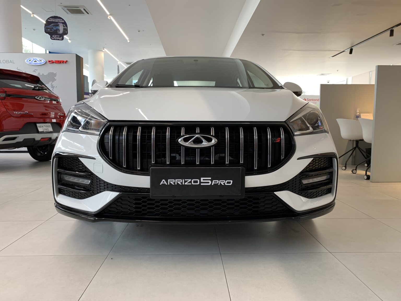 Chery Arrizo 5 Pro: Estilo, Confort y Precio Destacable - Auto TV Perú