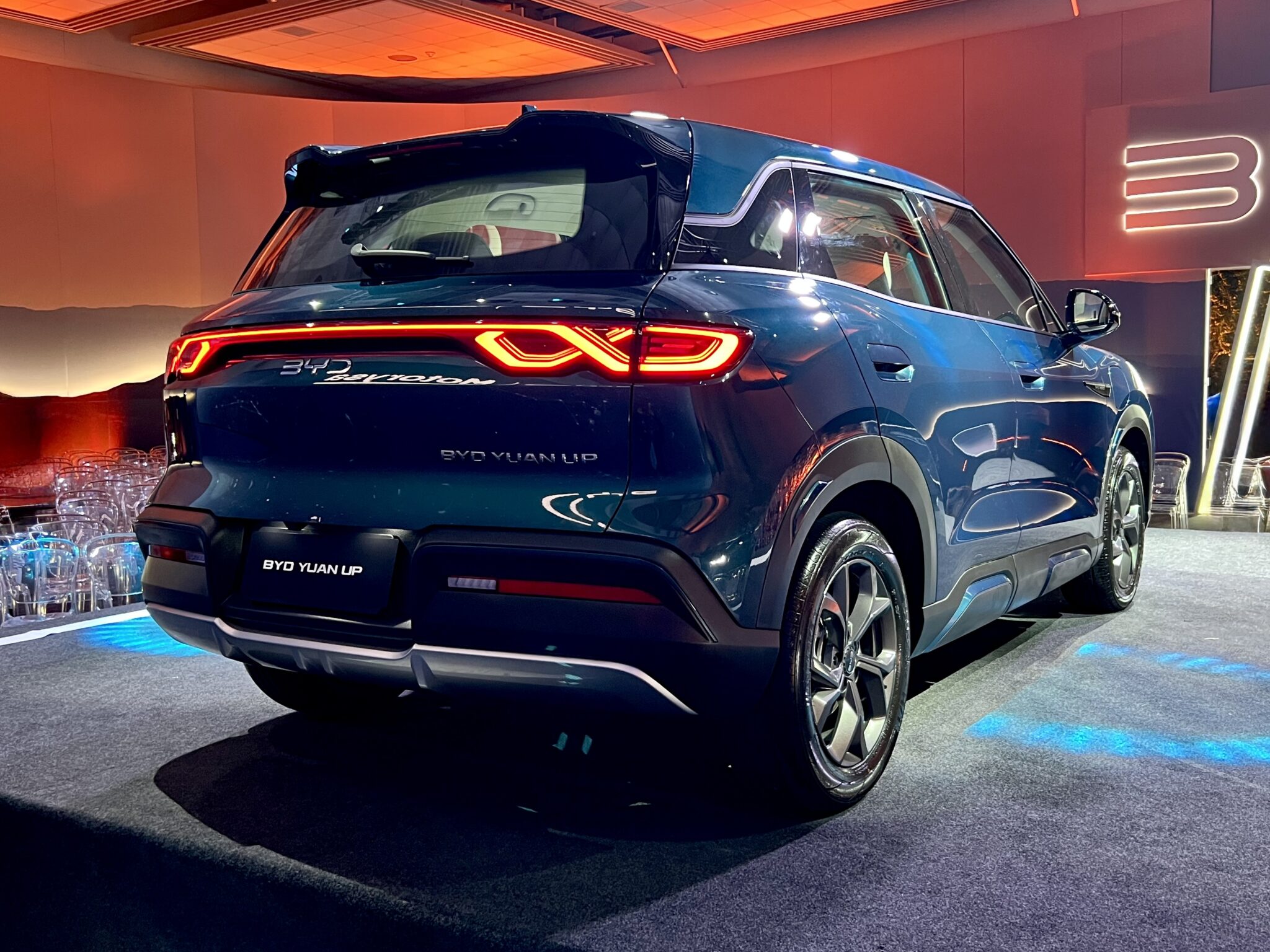 BYD llega al Perú con autos eléctricos - Auto TV Perú