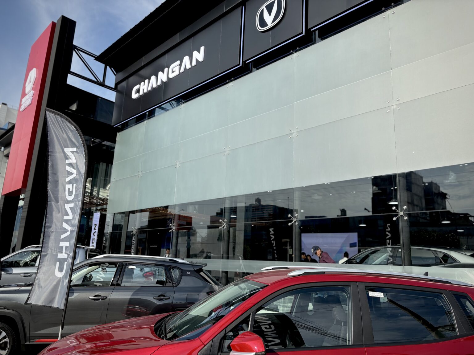La primera tienda oficial de Changan ya está en Lima - Auto TV Perú